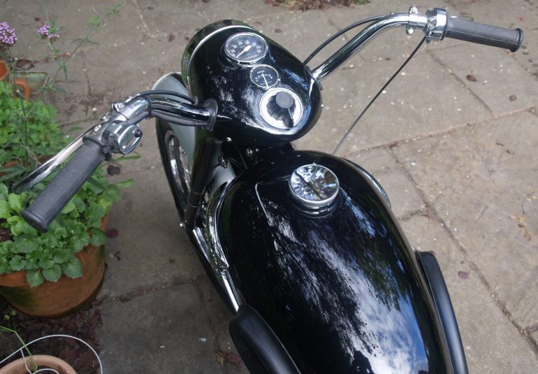 Triumph Tiger Cub - British Classic Motorcycles